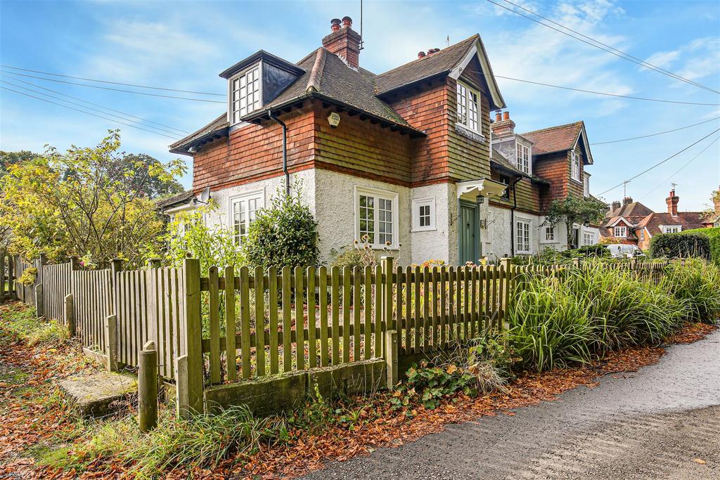 Chart Lane, Brasted TN16 3 bed semi-detached house for sale - £725,000
