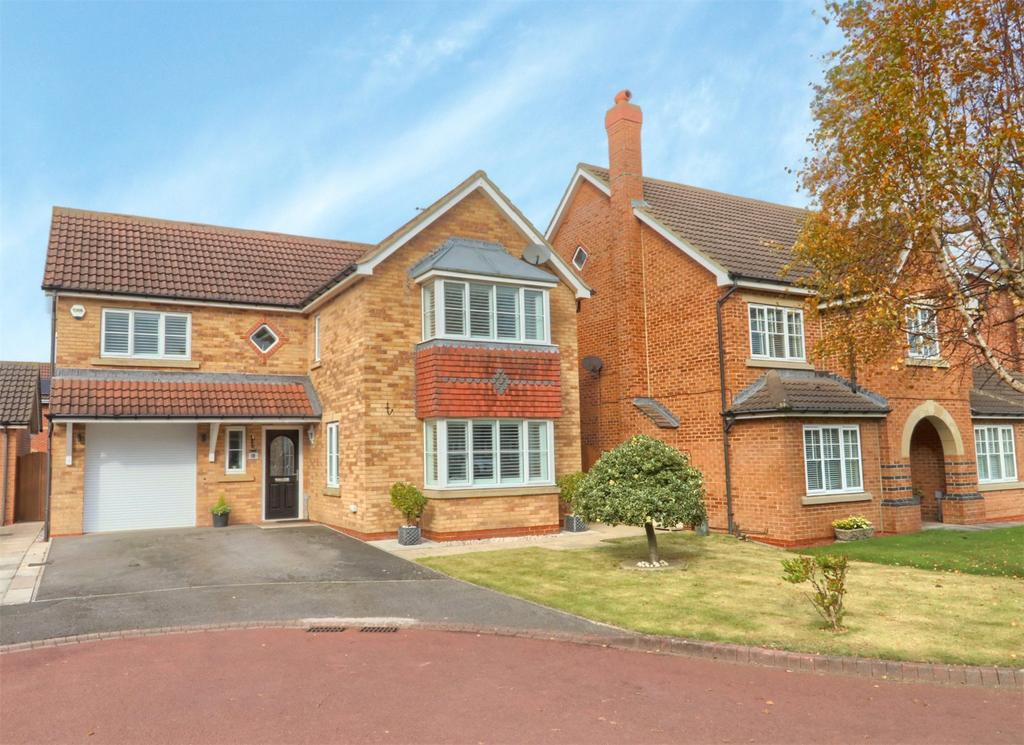 Abercorn Close, Redcar 4 bed detached house - £395,000