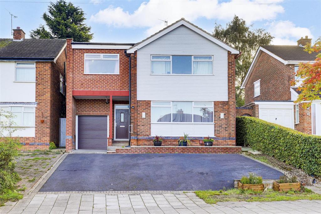 Greythorn Drive, West Bridgford NG2 4 bed detached house - £450,000