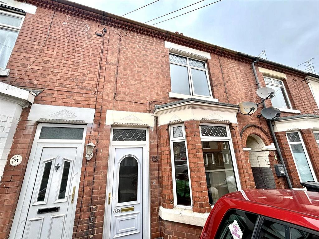 Croft Road, Stockingford, CV10 7EJ 1 bed flat - £700 pcm (£162 pw)