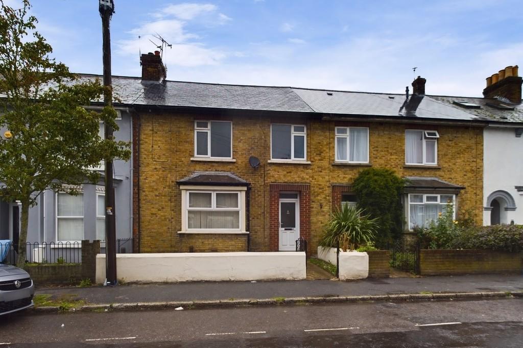 Buckland Avenue, Dover 3 bed terraced house for sale - £195,000