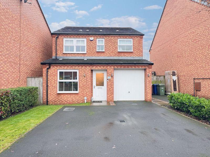 Aspen Way, Norton Canes, WS11 9UJ 3 bed detached house - £299,995