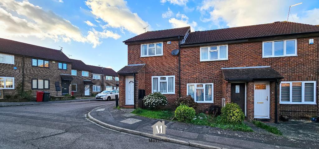 Avebury, Slough, SL1 5SZ 2 bed end of terrace house - £365,000