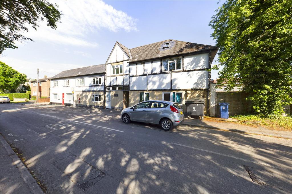 Tavern Yard, Royston SG8 Studio - £750 pcm (£173 pw)