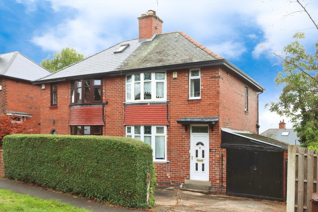 Hollythorpe Road, South Yorkshire S8 3 bed semi-detached house - £220,000