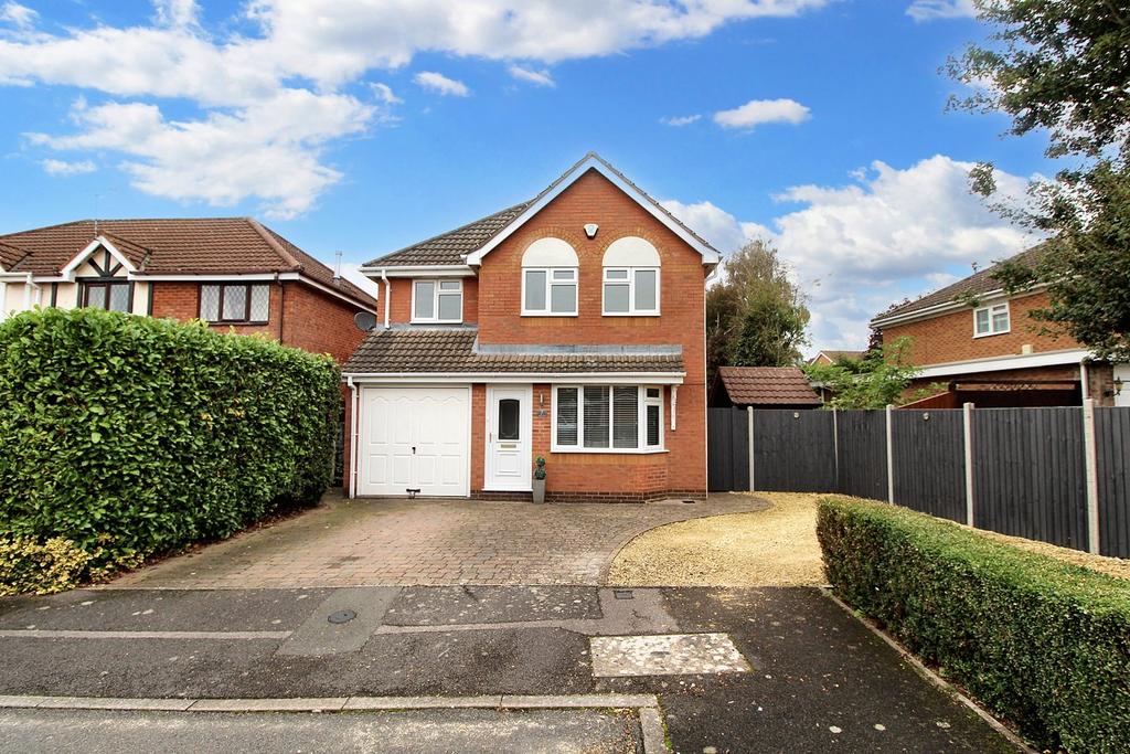 Maura Close, Leicester LE8 4 bed detached house - £389,950