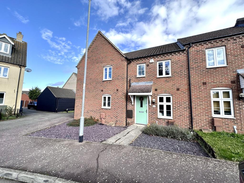 Morley Drive, Ely, Cambridgeshire 2 bed terraced house - £269,950