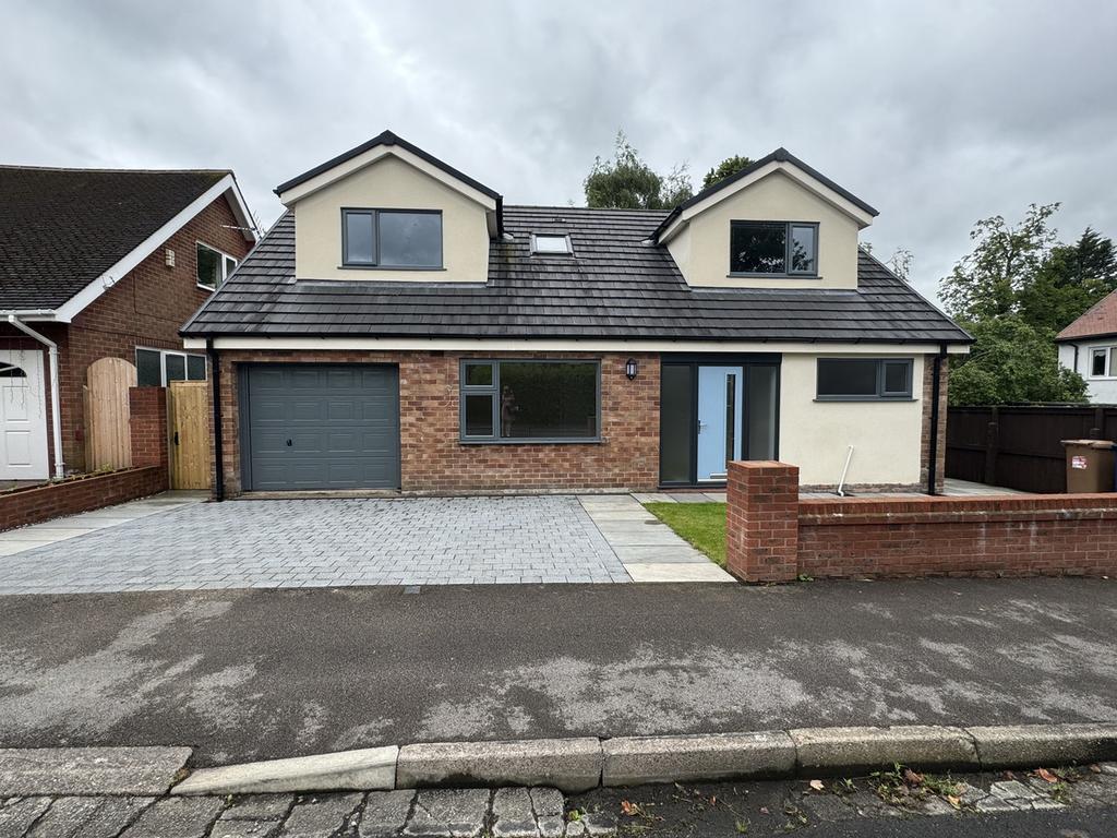 Highfield Drive, Preston, PR1 4 bed detached house for sale - £425,000