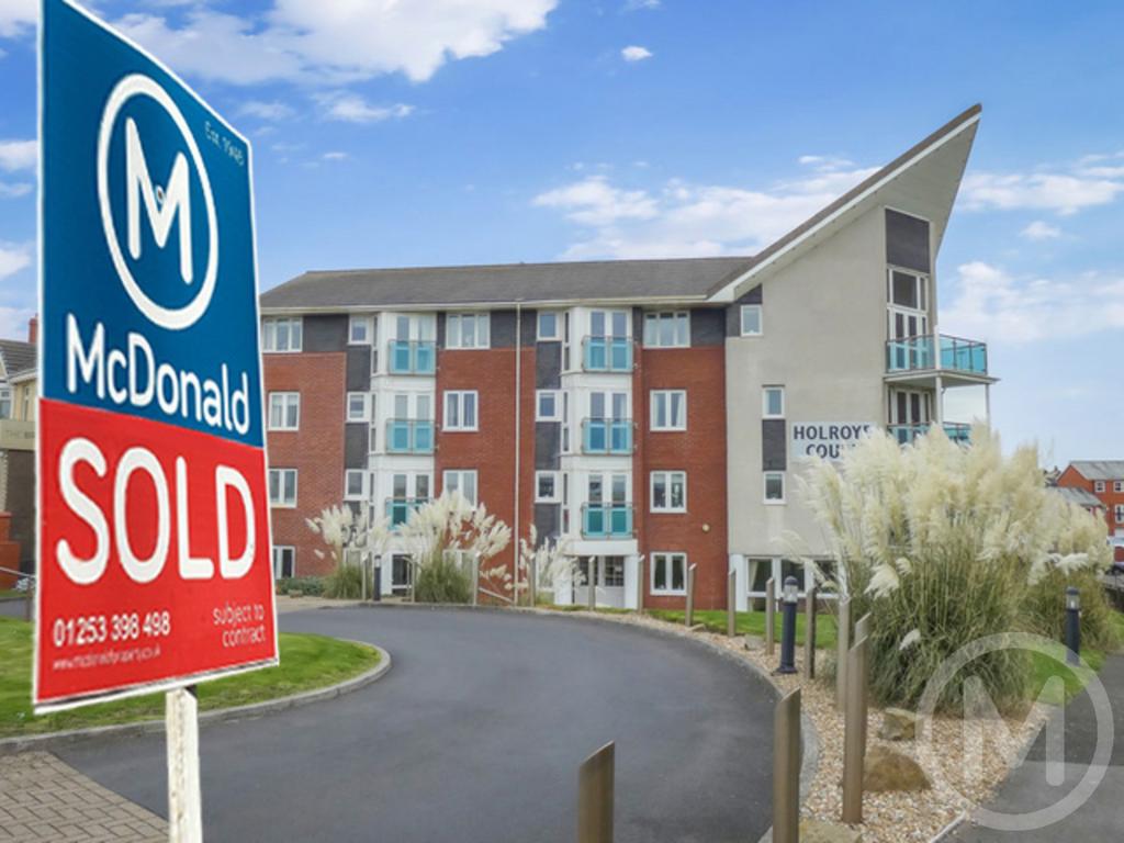 Holroyd Court, Queens Promenade, Bispham 1 bed retirement property - £ ...
