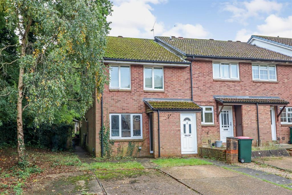 St. Andrews Road, Ifield, Crawley 1 bed maisonette for sale - £200,000