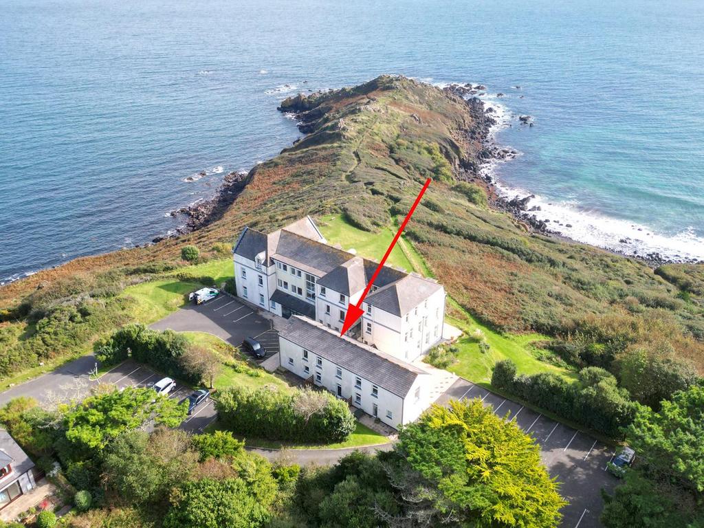 Coverack TR12 3 bed terraced house for sale - £195,000