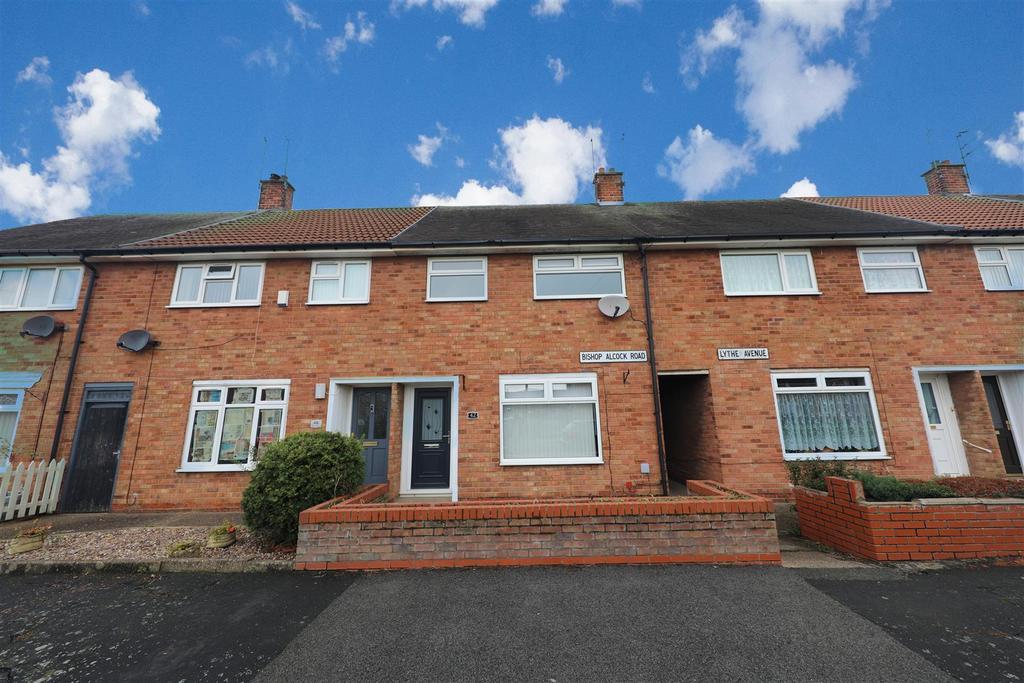 Bishop Alcock Road, Hull 3 bed terraced house for sale - £140,000