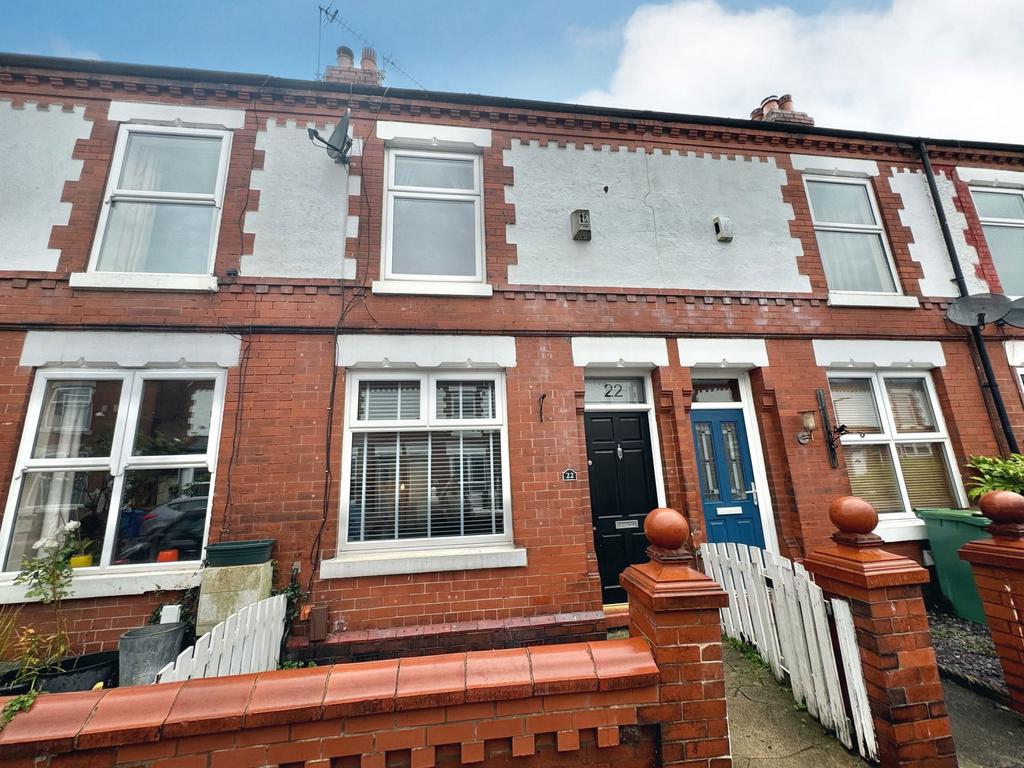 New Hey Road, Cheadle 2 bed terraced house - £285,000