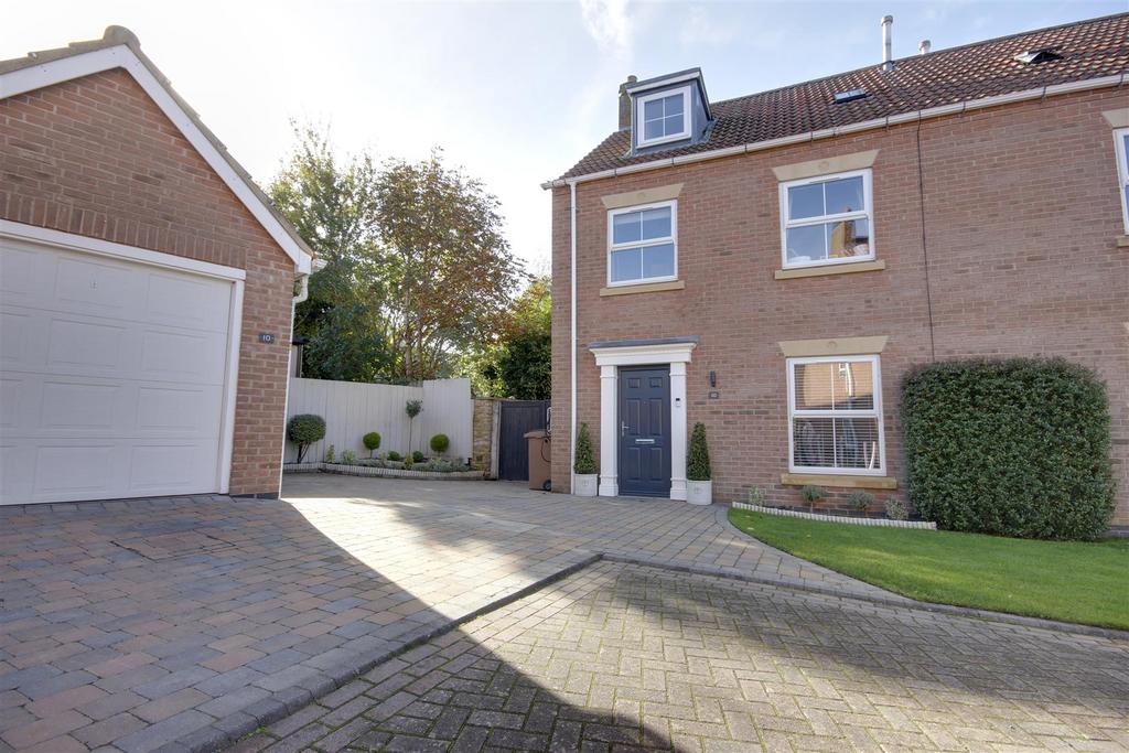 Trinity Fold, South Cave 4 bed semi-detached house - £329,950