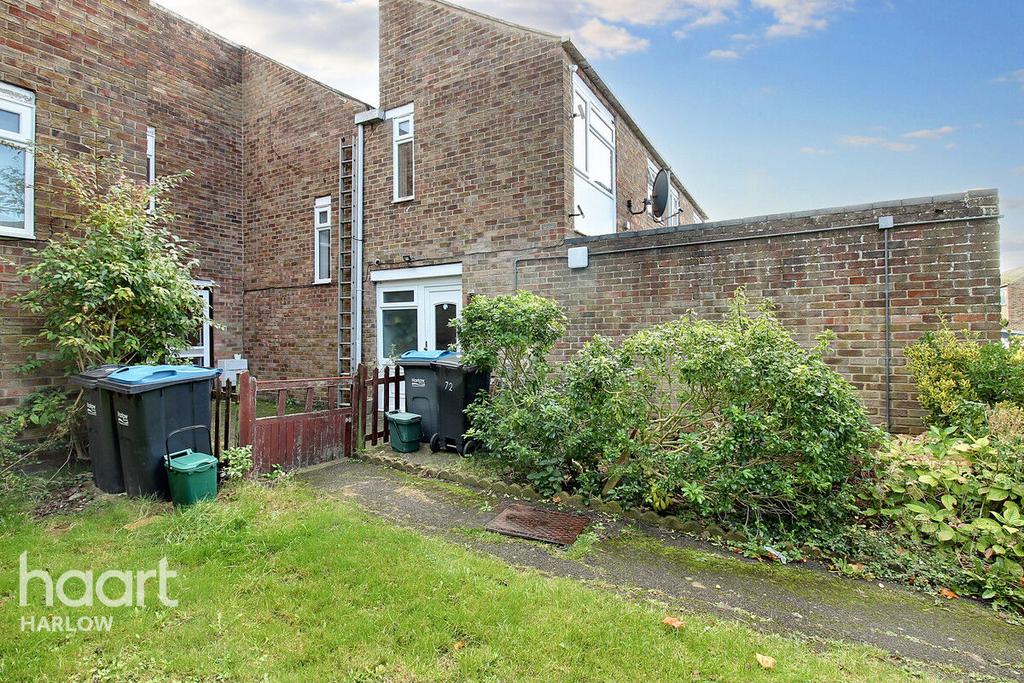 Brockles Mead, Harlow 4 bed terraced house for sale - £300,000