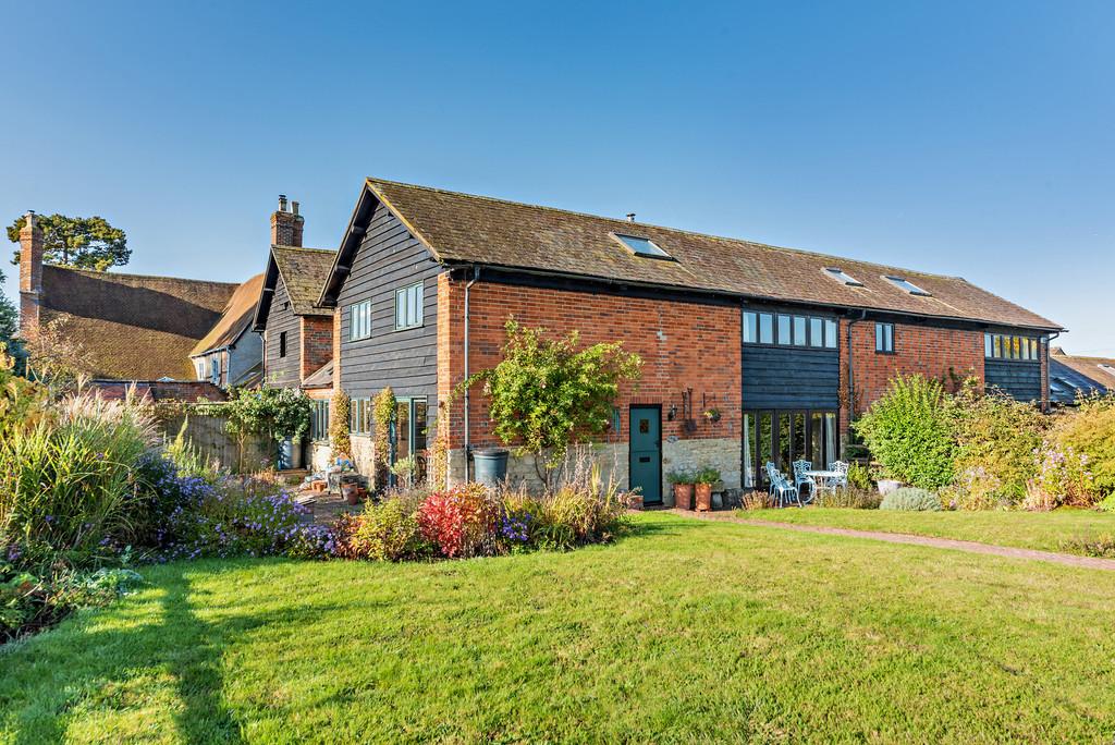 Milton Road, Oxford OX44 3 bed barn conversion - £695,000