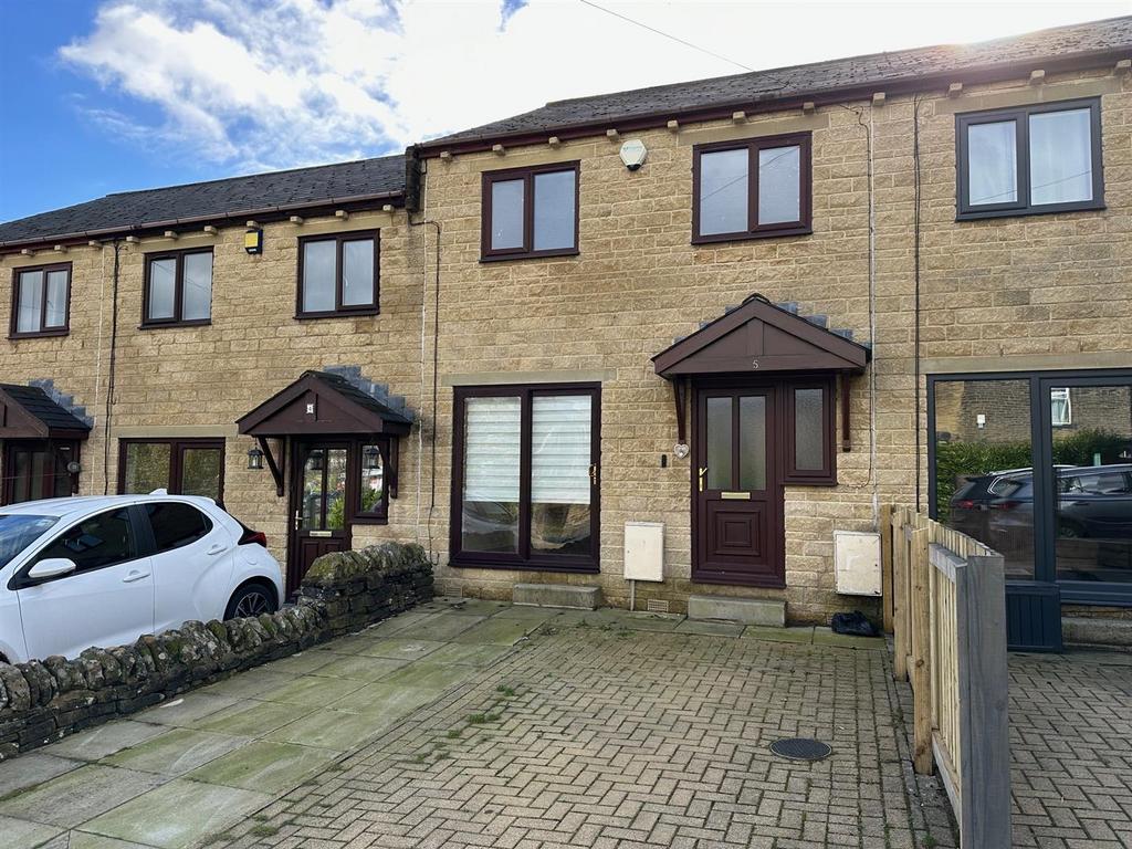 Summerfield Court, Holmfield, Halifax 3 bed terraced house - £900 pcm ...