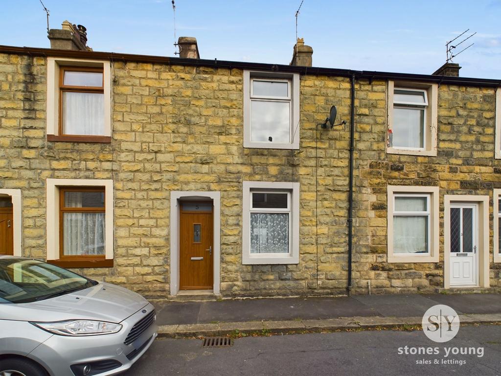 Walker Street, Clitheroe, BB7 2 bed terraced house - £129,950