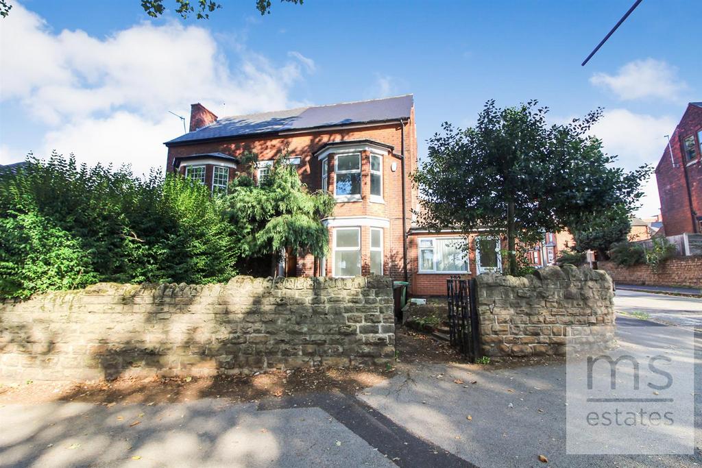 Derby Road, Nottingham NG7 5 bed semi-detached house - £2,817 pcm (£650 pw)