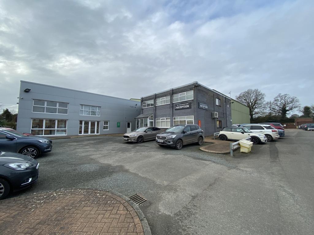 Stour Valley Business Centre, Brundon... Office - £333 pcm (£77 pw)