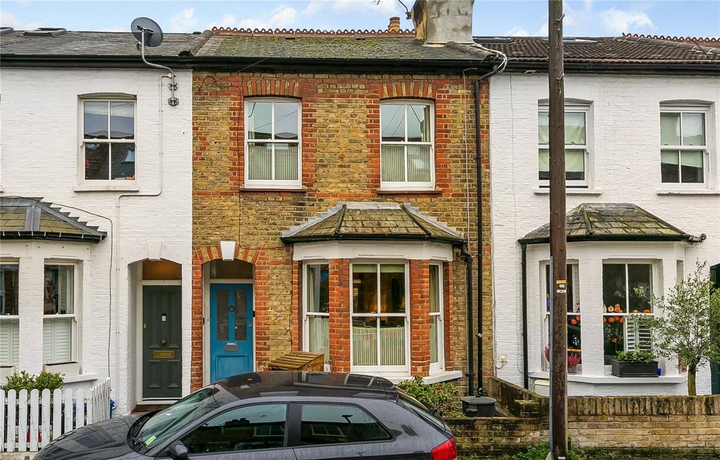 Windsor Road, Kew, Surrey, TW9 3 bed terraced house - £985,000