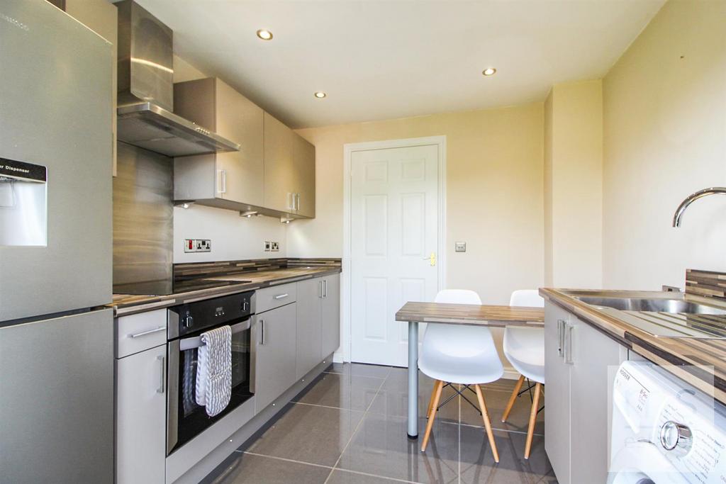 Templars Court, Nottingham NG7 2 bed flat - £997 pcm (£230 pw)