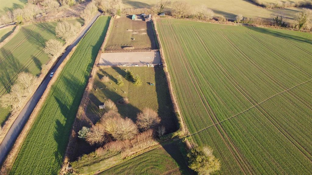Equestrian Unit off Crow Lane... Land - £150,000
