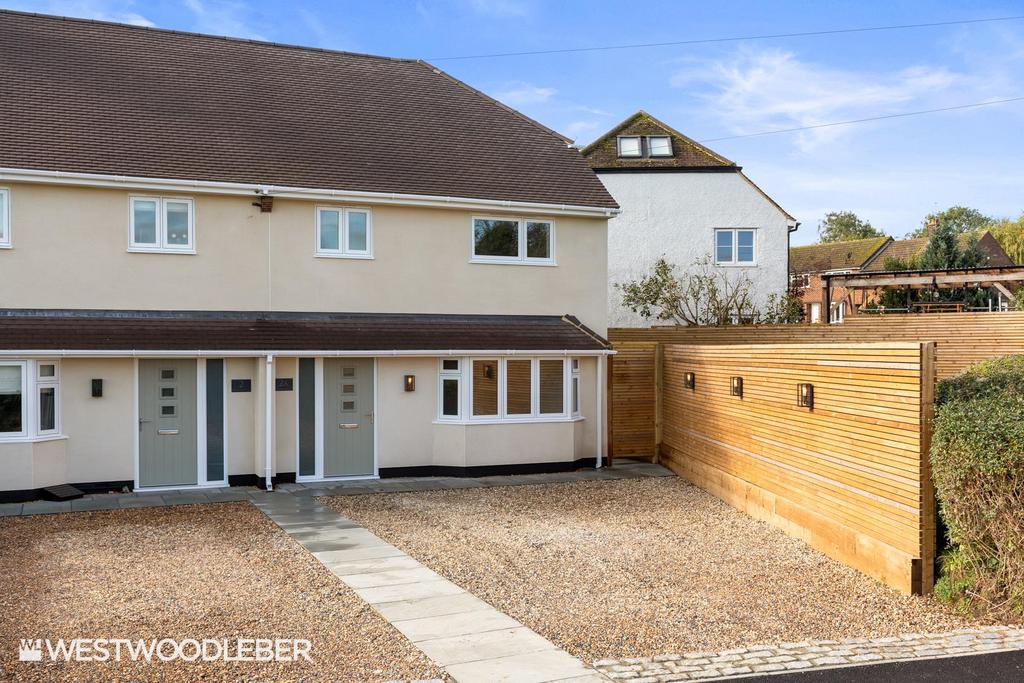 Abbottsfield Cottages, Ware SG12 3 bed end of terrace house - £489,995