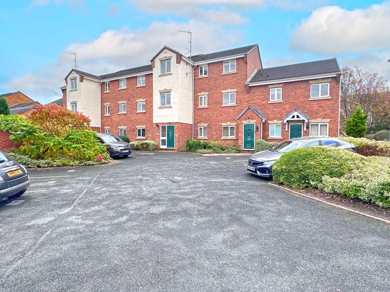 Mytton Grove, TIPTON, DY4 9TF 1 bed apartment for sale - £80,000