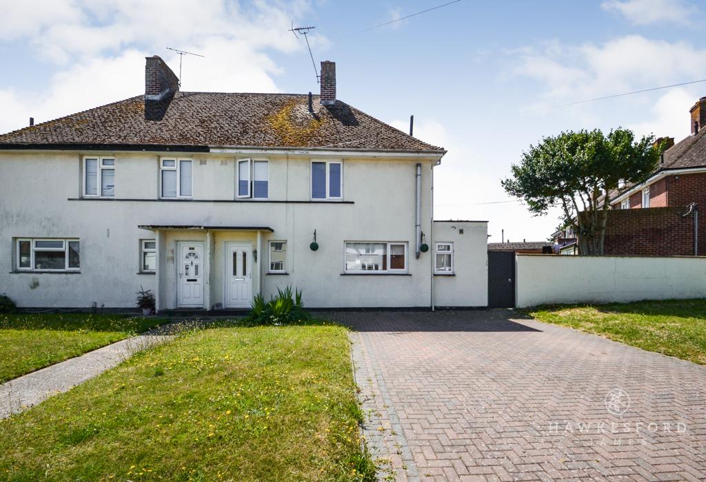 Sittingbourne ME10 3 bed semi-detached house - £1,500 pcm (£346 pw)