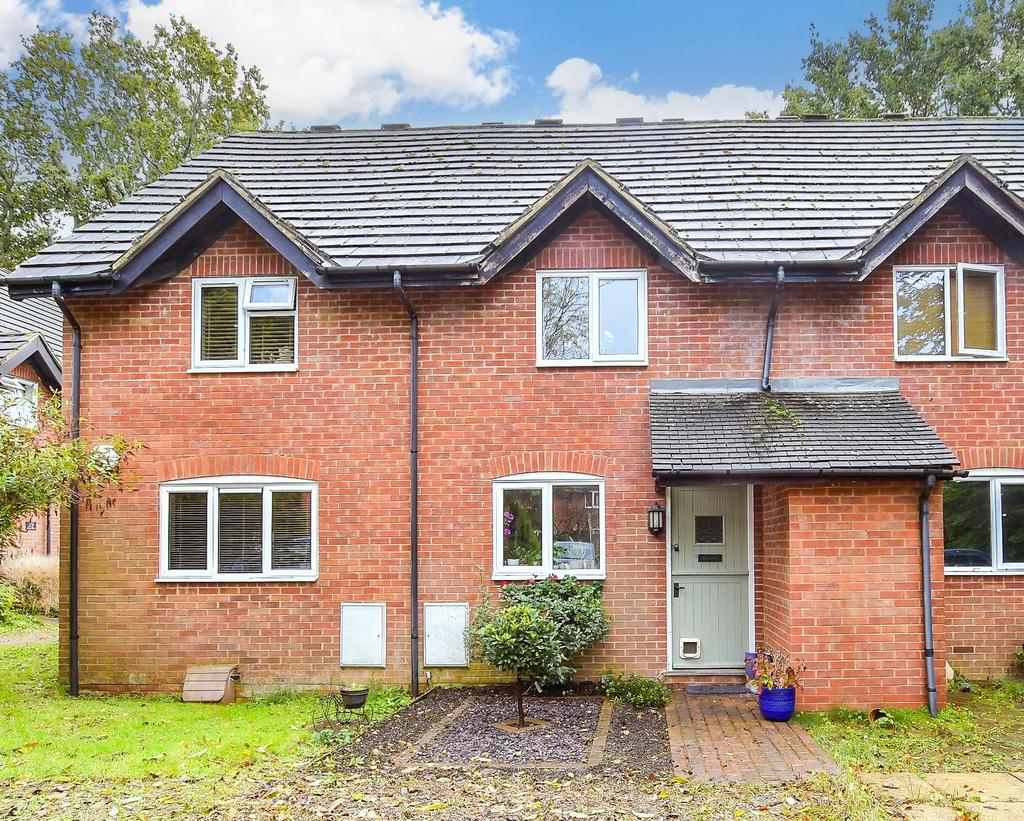Pipers Field, Ridgewood, Uckfield... 2 bed terraced house - £280,000