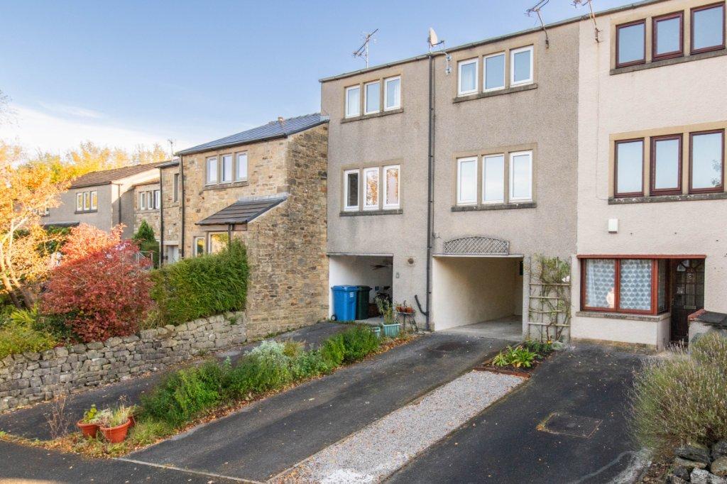 Town Head Way, Settle, North... 2 bed terraced house - £195,000