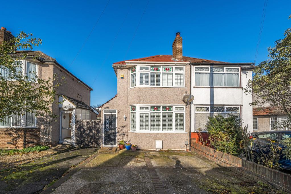 St. Audrey Avenue, Bexleyheath, Kent 3 bed semi-detached house - £475,000