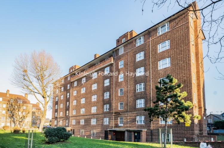 Doddington Grove London SE17 2 bed flat - £1,800 pcm (£415 pw)