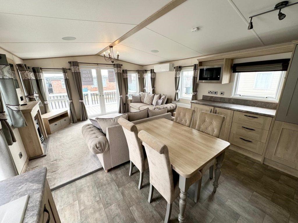 Solent Breezes Holiday Park 2 bed lodge - £79,995