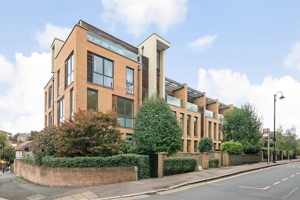 Chevening Road, Crystal Palace, SE19 1 bed apartment - £425,000