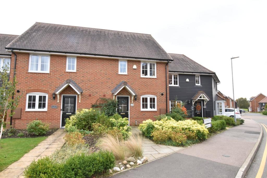 Southfields Way, Harrietsham, ME17 3 bed terraced house for sale - £339,995