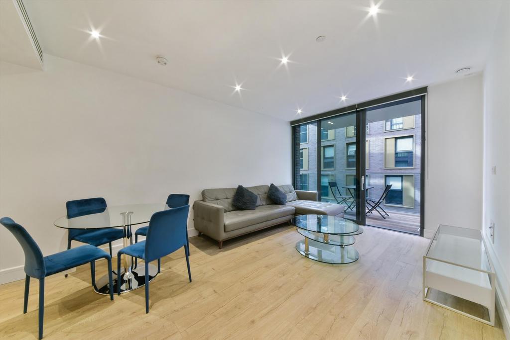 Neroli House, Piazza Walk, London, E1 2 bed flat - £3,800 pcm (£877 pw)