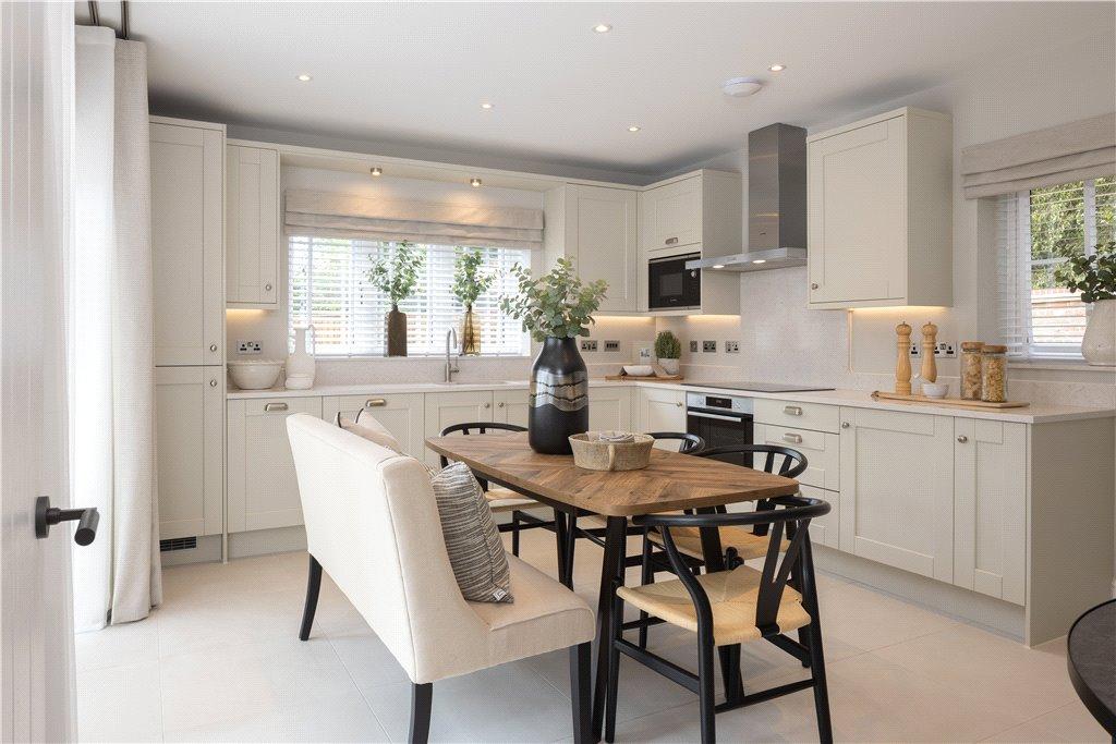 Deanfield Rise, Tilehurst Lane, Binfield 3 bed link detached house - £ ...
