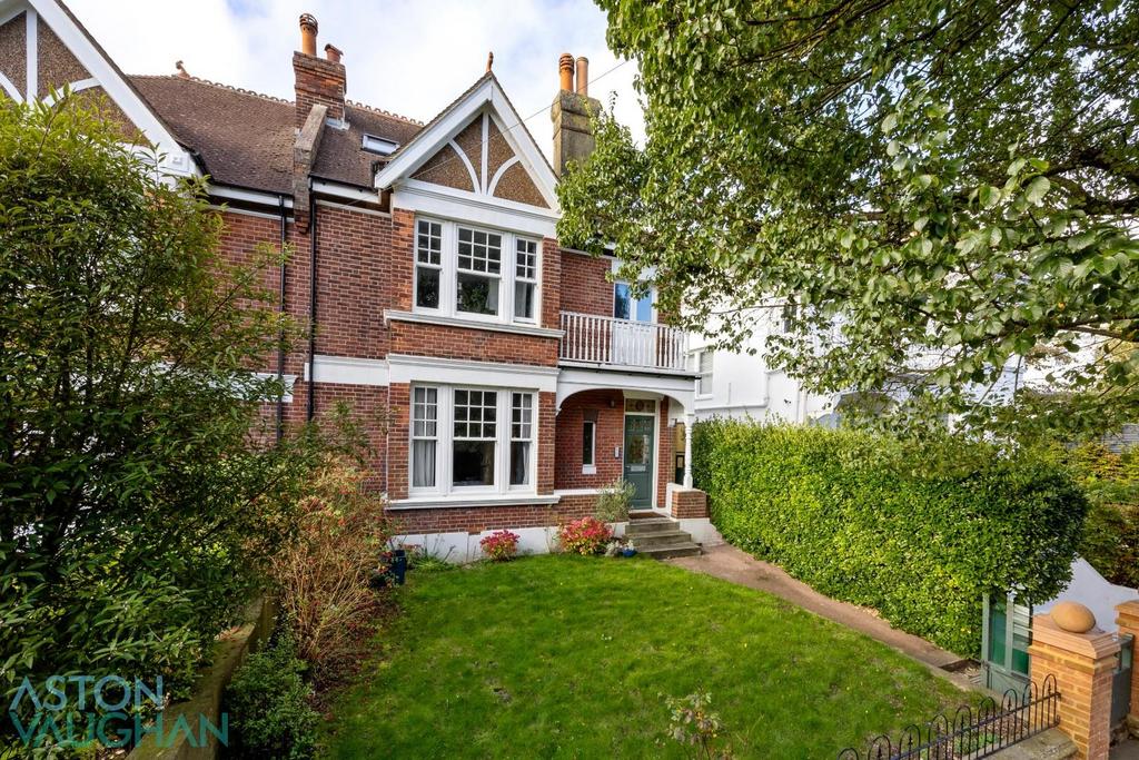West Drive, Brighton BN2 4 bed semi-detached house for sale - £2,000,000