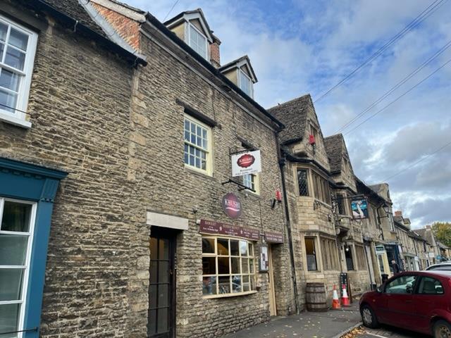 Burford Street, Lechlade 1 bed flat - £625 pcm (£144 pw)