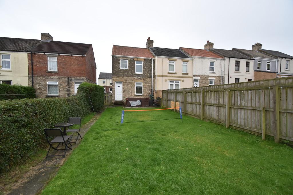 York Street, Catchgate, Stanley 3 bed end of terrace house - £79,950