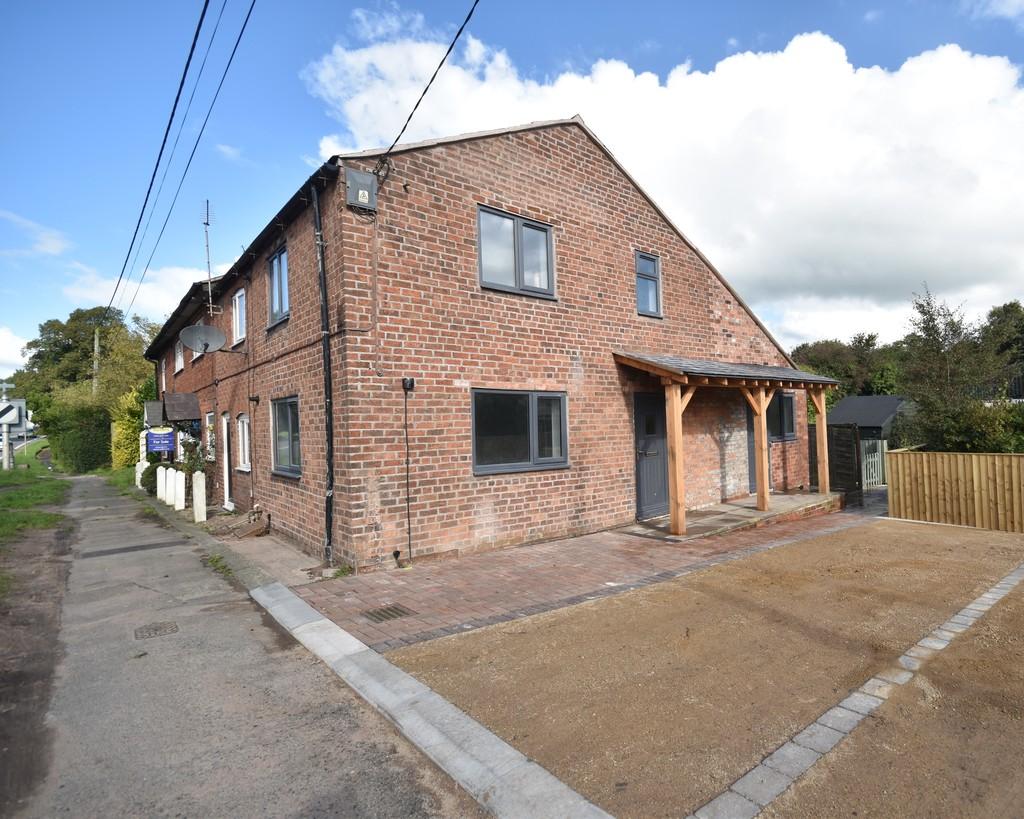 Grindley Brook, Whitchurch 2 bed end of terrace house - £190,000