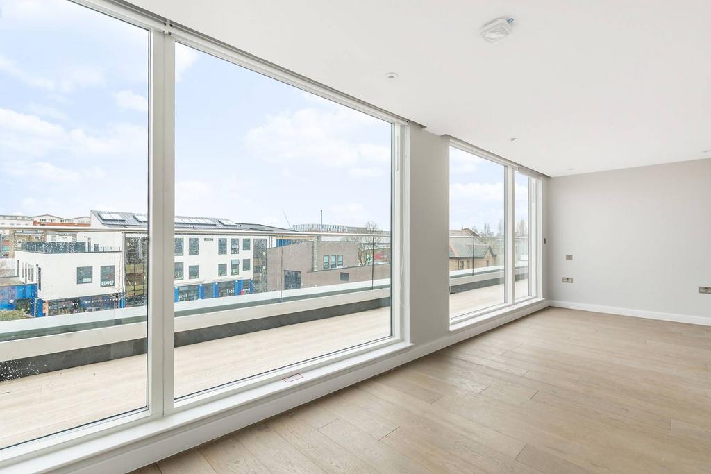 Southern Row, Ladbroke Grove, London... 1 bed flat to rent - £2,167 pcm ...