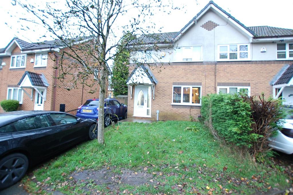 Chaffinch Close, Greater Manchester OL4 3 bed semi-detached house - £ ...