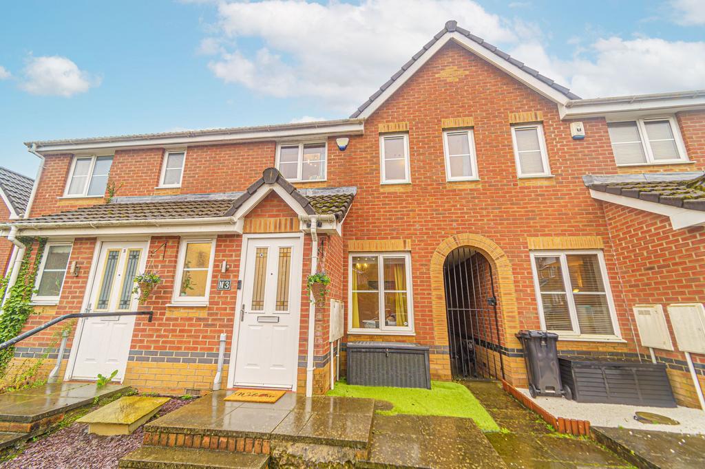 Bishpool View, Newport, NP19 3 bed terraced house - £200,000