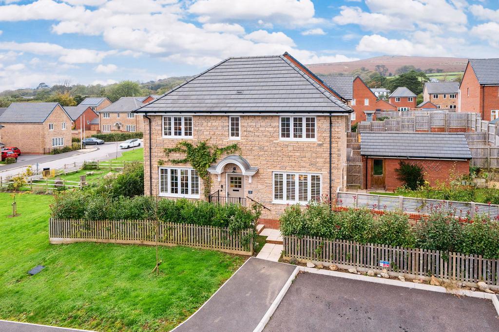 Old Way, Ivybridge PL21 4 bed detached house - £520,000