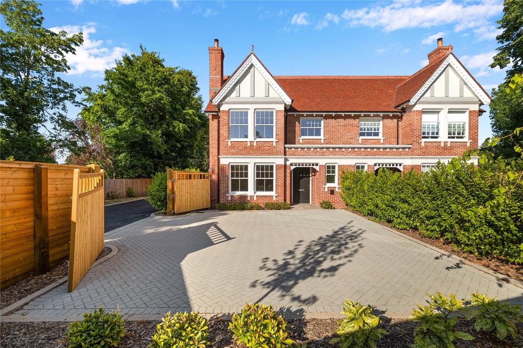 Send Barns Lane, Send, Woking... 4 bed house for sale - £1,050,000