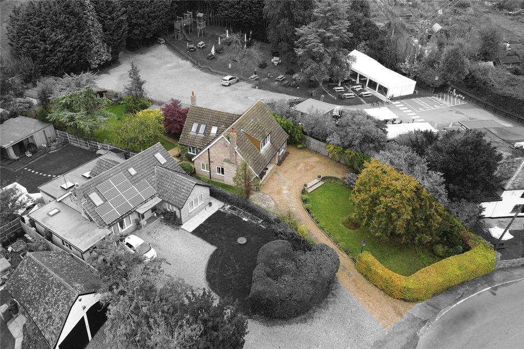 High Street, Coton, Cambridge... 4 bed detached house - £1,125,000