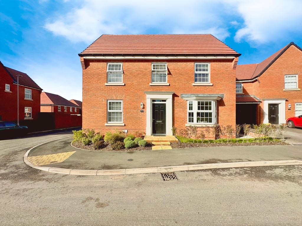 Adams Way, Cannock WS12 4 bed detached house - £475,000